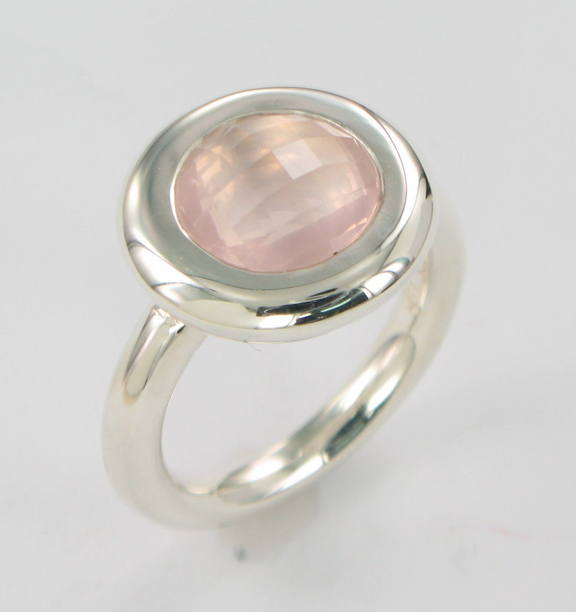 Halo Ring Ai108 Made to Order – Andrea Isaac